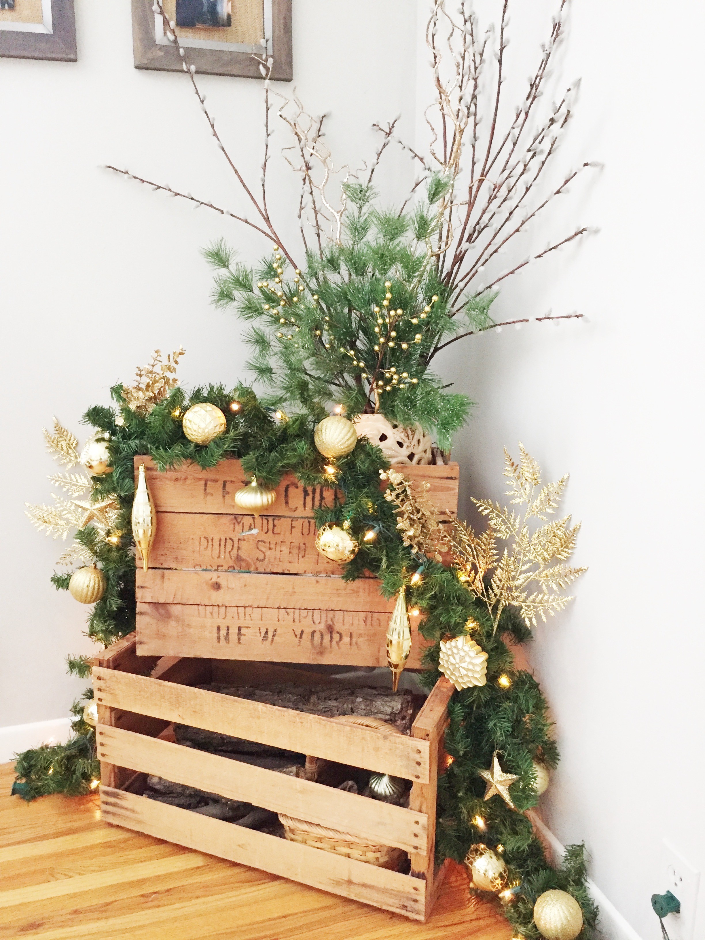 More Christmas Decor | Ladies Renovate 2
